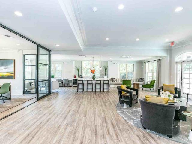1401 West Paces 3 Bedroom Apartment for Rent at 1401 W Paces Ferry Rd Nw, Atlanta, GA 30327 Paces