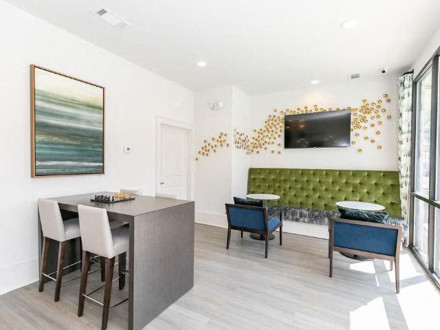 1401 West Paces 1 Bedroom Apartment for Rent at 1401 W Paces Ferry Rd Nw, Atlanta, GA 30327 Paces