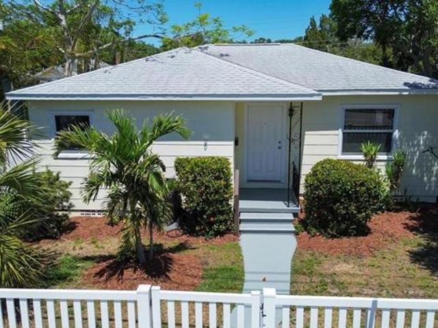 1401 38th Ave N, Saint Petersburg, FL 33704