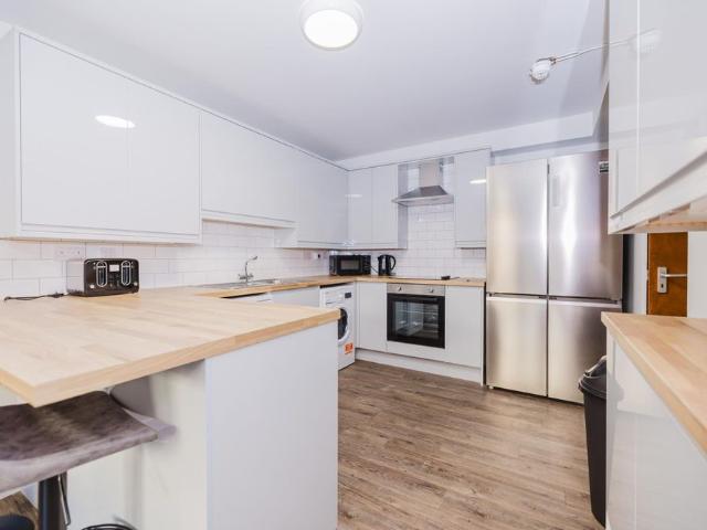 1401L West Bryson Road, Edinburgh, EH11 1EH