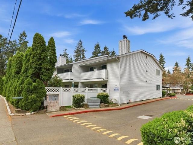 14020 SE 8th St, Bellevue, WA 98007