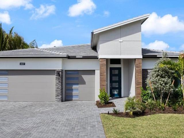 14027 Bastille St, Palm Beach Gardens, FL 33412