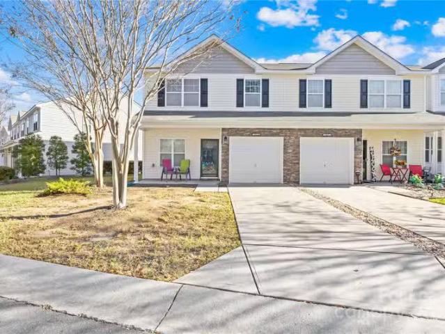 14024 Singleleaf Lane, Charlotte, NC 28278