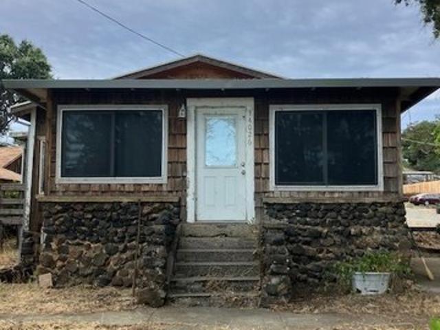 14026 Lakeshore Dr, Clearlake, CA 95422
