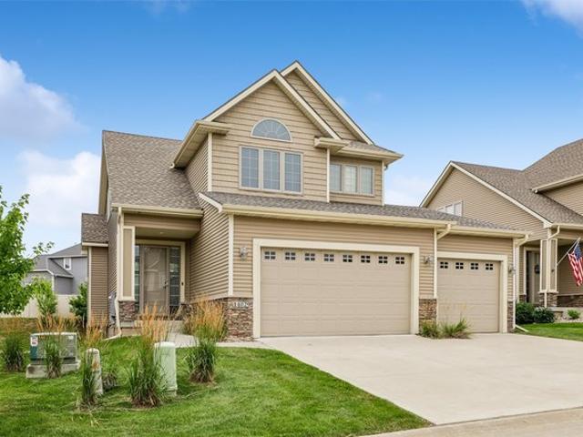 14029 Ridgemont Dr, Urbandale, IA 50323