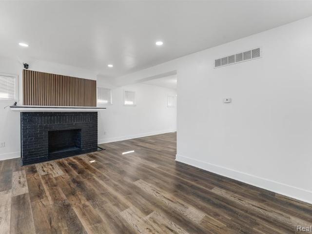 14029 Sussex Street