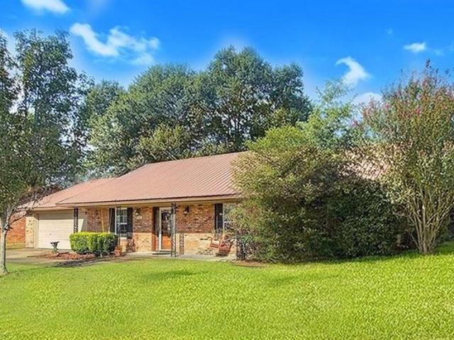 1402 Meadow Brook St, Deridder, LA 70634