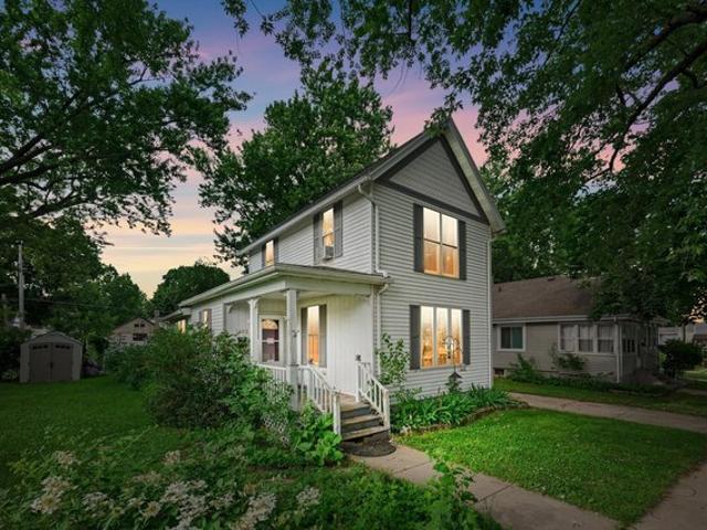 1402 Mole Ave, Janesville, WI 53548