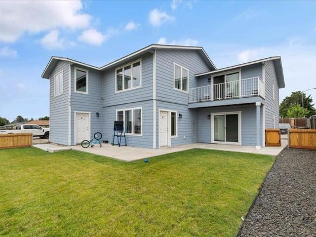 1402 N Edison St, Kennewick, WA 99336