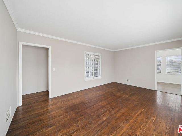 1402 N Mansfield Avenue 1402 1/2