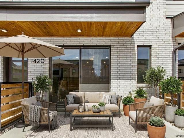 1402 Azalea Drive