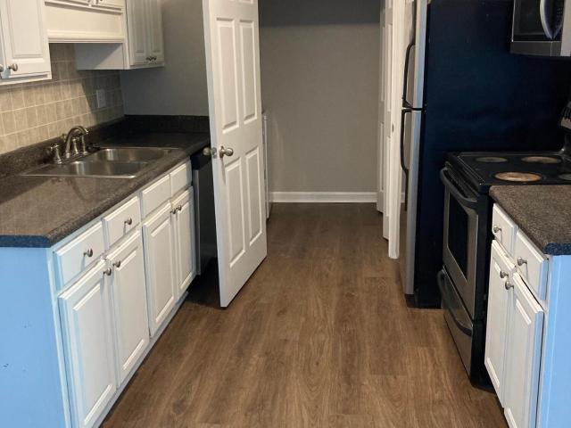 1402 Camp Road Apt 16g