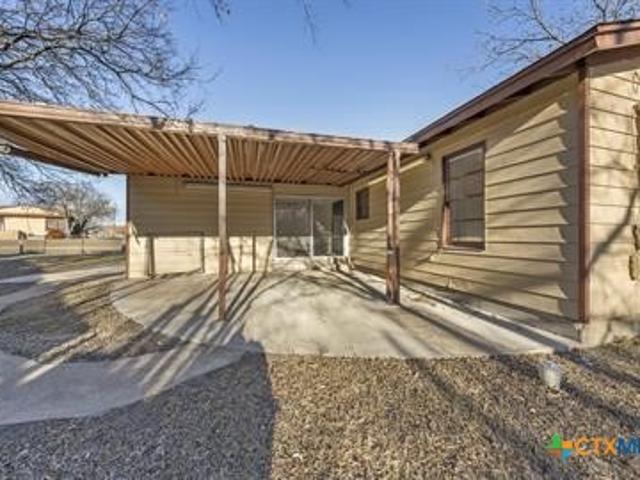 1402 Chico Court