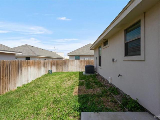 1402 Coyote Hills Street 3