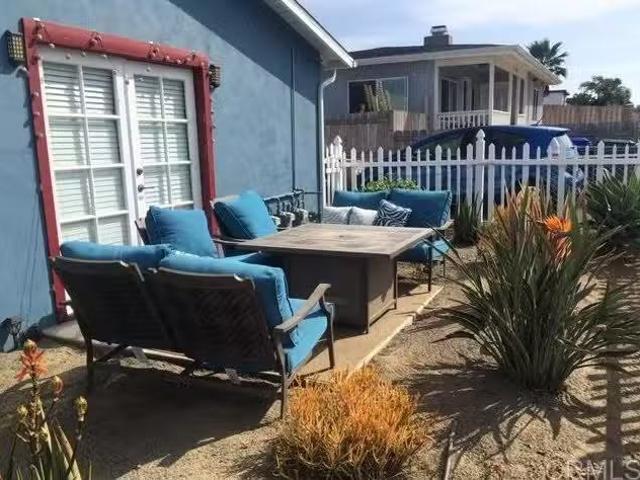 1402 Dubuque, Oceanside, CA 92058 MLS NDP2407658