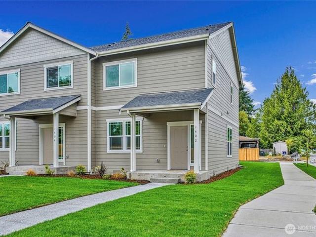 1402 E 51st St, Tacoma, WA 98404