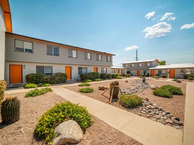 1402 E Manlove St, Tucson, AZ 85719