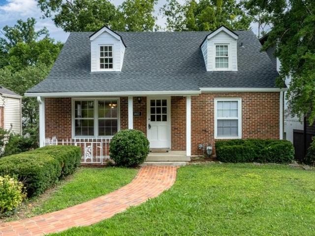 1402 Grandview Dr, Nashville, TN 37215