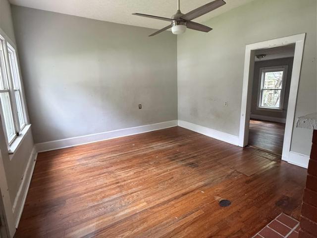 1402 High Street