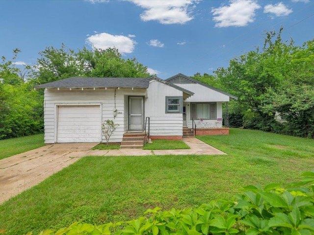 1402 Houston St, Lufkin, TX 75904