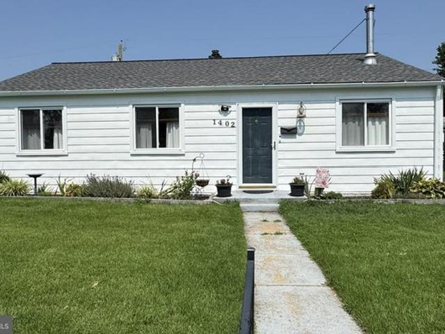 1402 Isted Rd, Glen Burnie, MD 21060