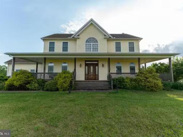 1402 LONGS GAP RD, CARLISLE, PA 17013 Farm For Sale MLS# PACB.