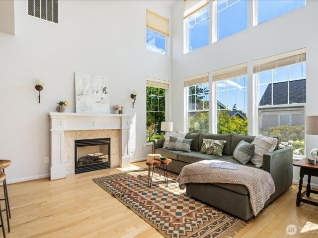 1402 Starview Court