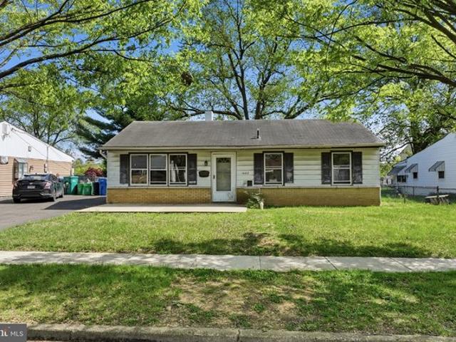 1402 Susan Ave, Croydon, PA 19021