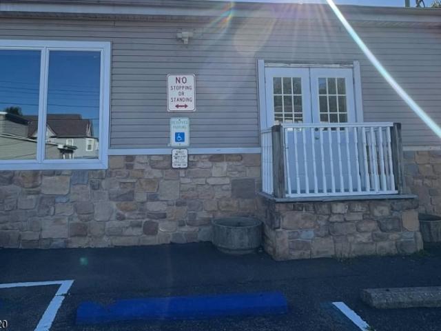 1402 S Main St