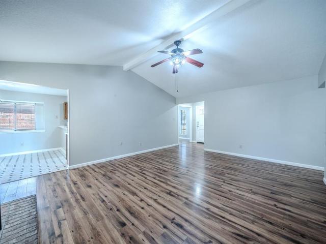 1402 Sheppard Lane