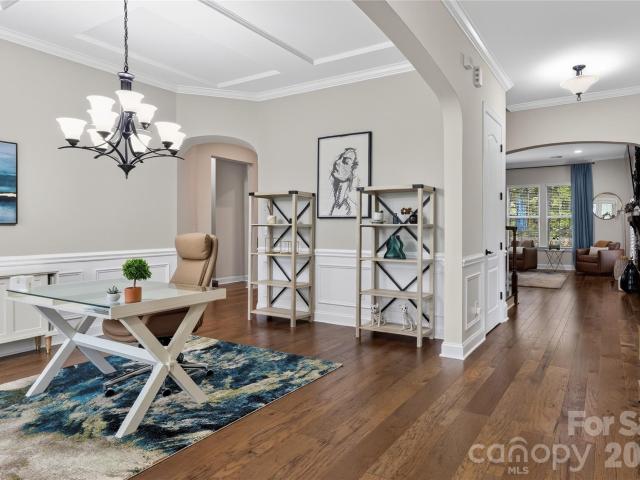 1402 Smoketree Court # 152