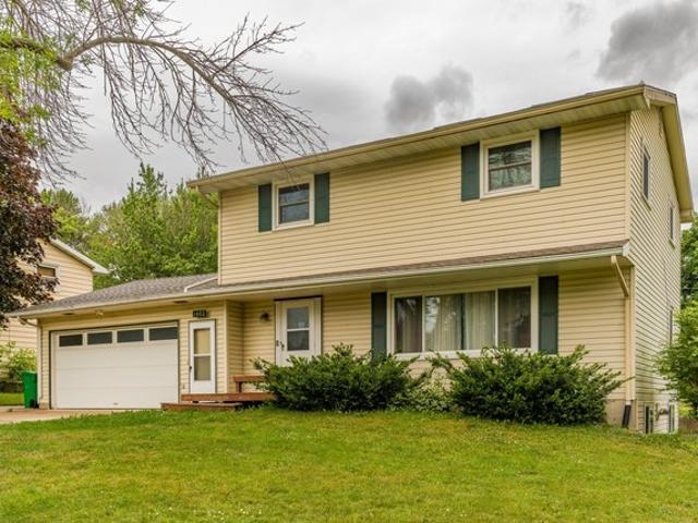 1402 Southview Ln, Albert Lea, MN 56007