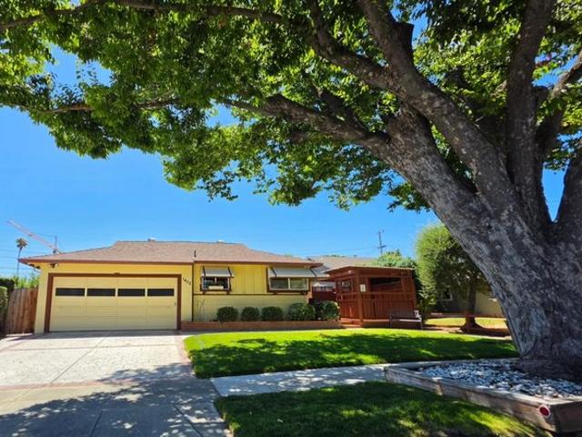 1402 Sprucewood Dr, San Jose, CA 95118