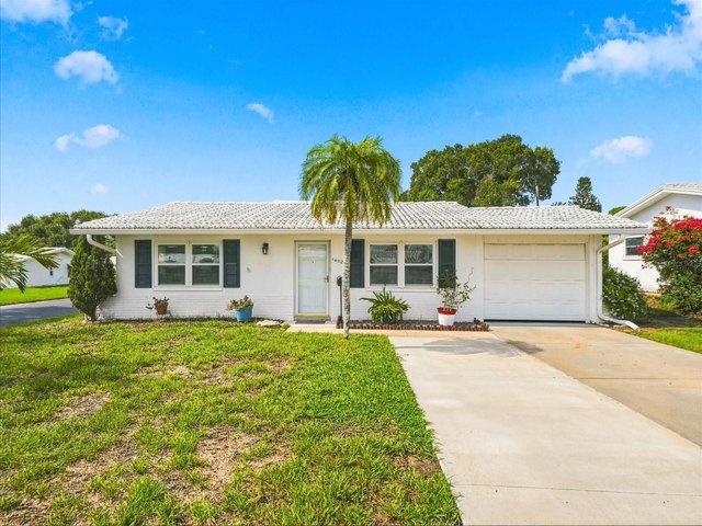 1402 th Pl, Seminole, FL 33776