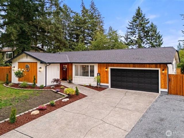 1402 th Street Ct E, Tacoma, WA 98445