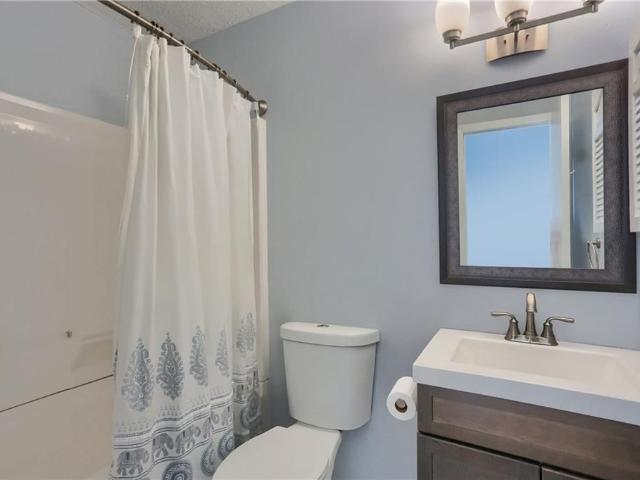 1402 Timberglen Dr, Imperial, PA 15126 | MLS #1766