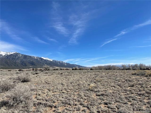 1402 Wagon Wheel Road