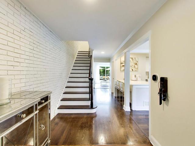1402 Waukegan Road