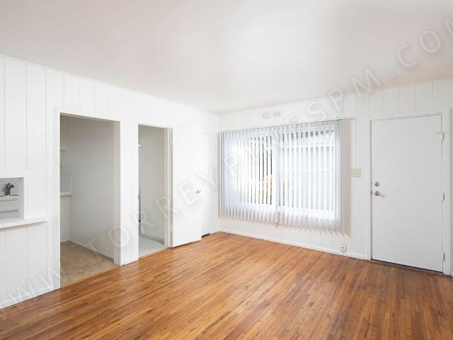 1402 1408 1/2 Grand Avenue Studio Apartment for Rent at 1402 1402 1408 1/2 Grand Avenue, San Diego, CA 92109 Pacific Beach