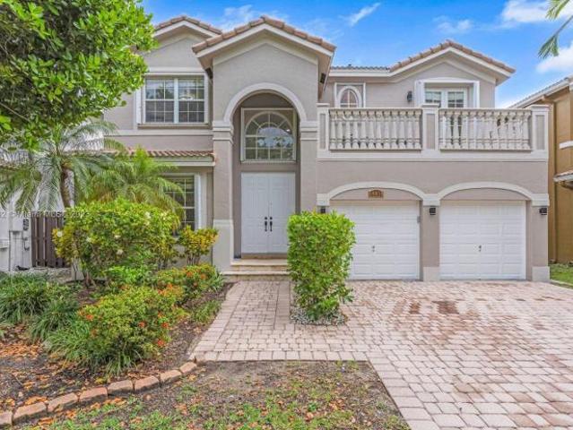 14030 152nd Ter SW, Miami, FL 33177