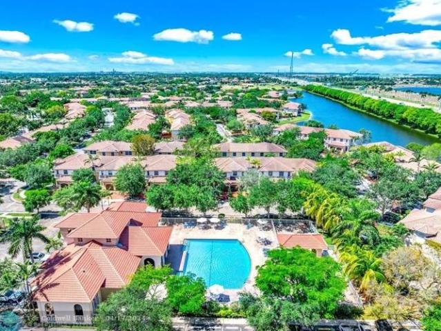 14030 SW 49th St #10, Miramar, FL 33027