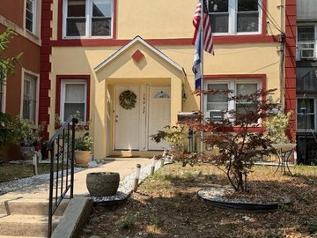 14032 th St, Jamaica, NY 11413