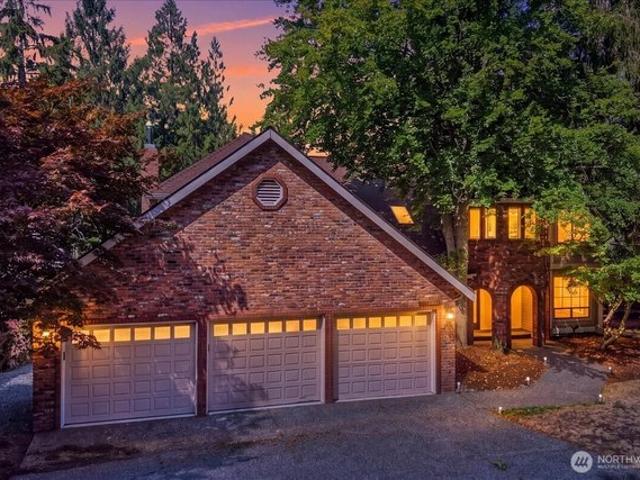 14037 th Ave NE, Woodinville, WA 98077
