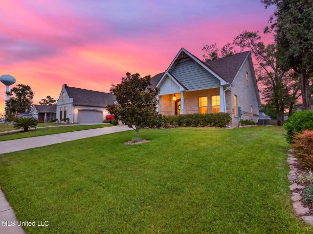 14038 Plantation Oaks Drive