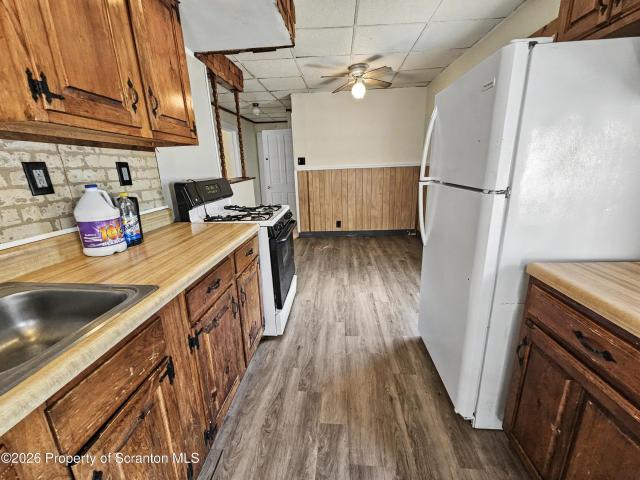 1403 N Sumner Avenue # 2nd Fl