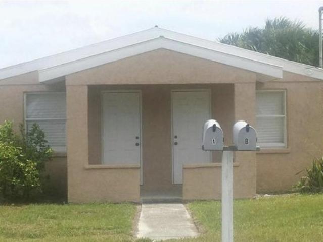 1403 Avenue M, Fort Pierce, FL 34950