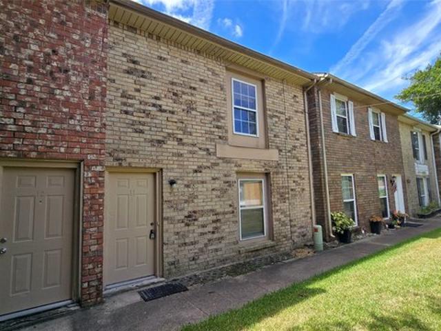 1403 Blalock Rd Apt 11, Houston, TX 77055