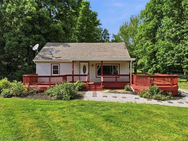 1403 Carson Rd, Ashtabula, OH 44004