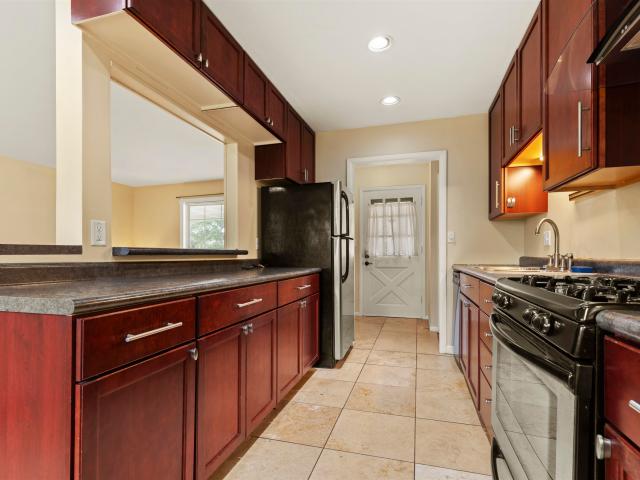 1403 Comanche Drive