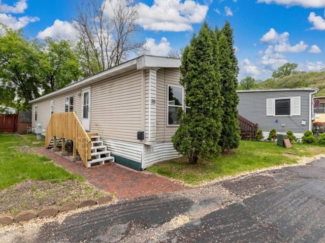 1403 Concord St S Trlr 33, South Saint Paul, MN 55075